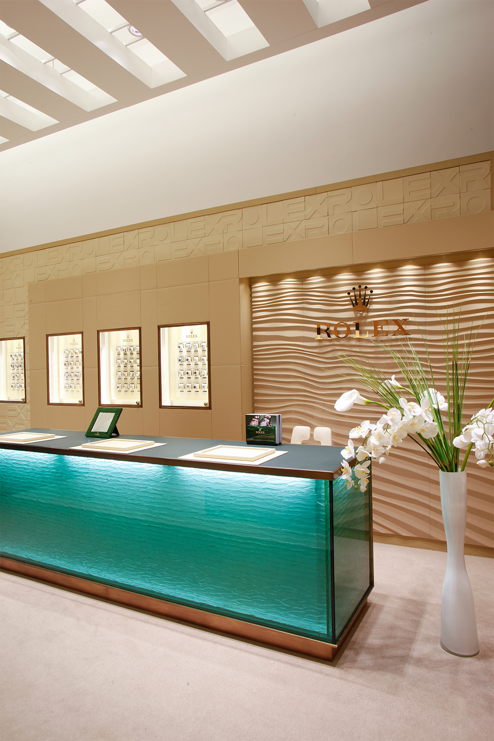 Maison Azuelos - Coordonnées et horaires des joailleries Azuelos