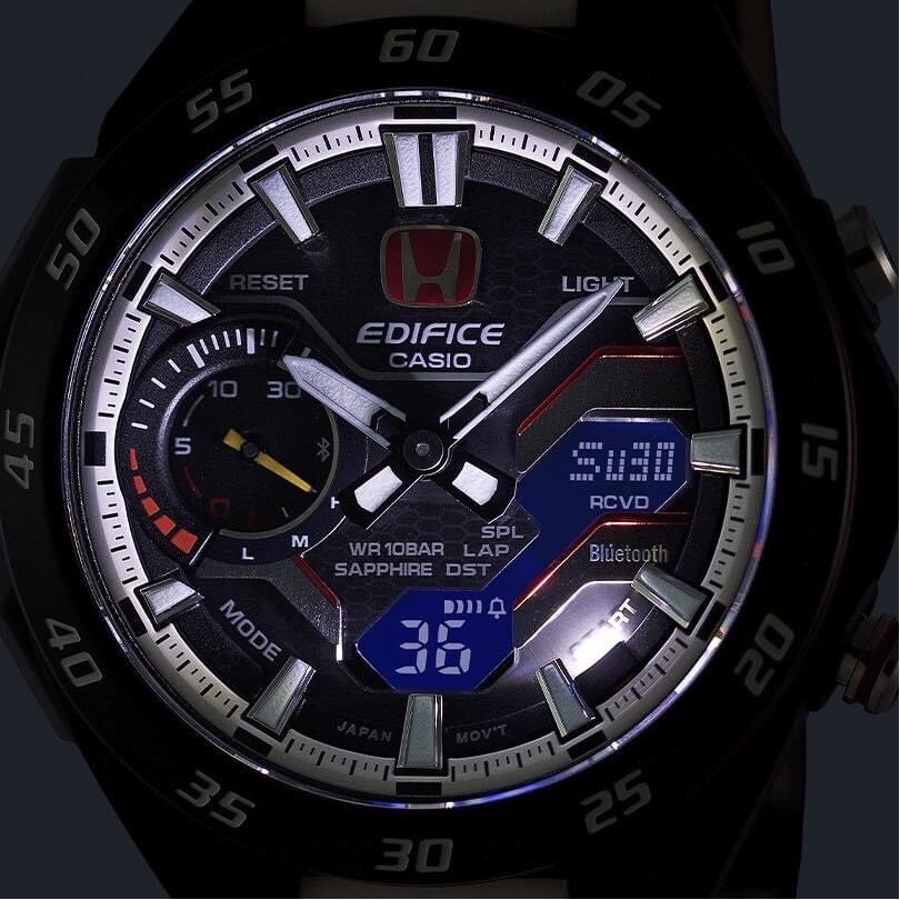Achat Montre EDIFICE x HONDA Type R Limited édition ECB-2200HTR-1AER